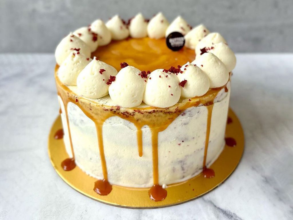22 Best Halal Cake Shops in Singapore - For Halal Birthday Cakes & Delivery